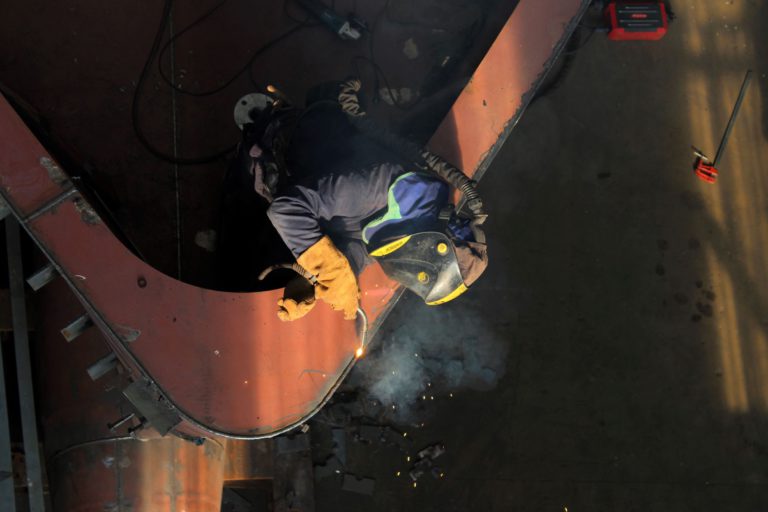 Challenges facing the shipbuilding industry and innovations